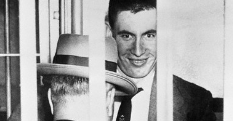 Jack Gilbert Graham wysadził w powietrze samolot linii United Airlines ...