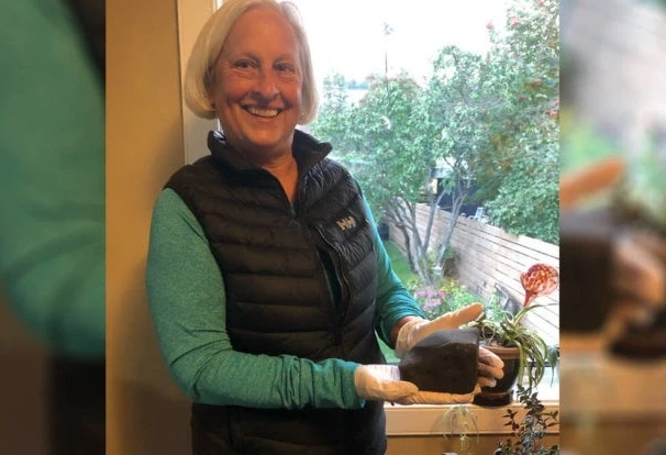 Ruth Hamilton usłyszała huk w swoim domu, w pierwszej chwili uznała, że ...