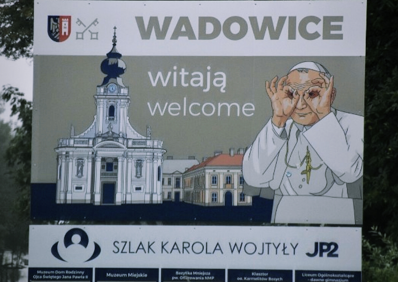 Wadowice odświeżają swój wizerunek. Na wjeździe do miasta wita nas ...